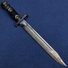 British Bayonets & Knives